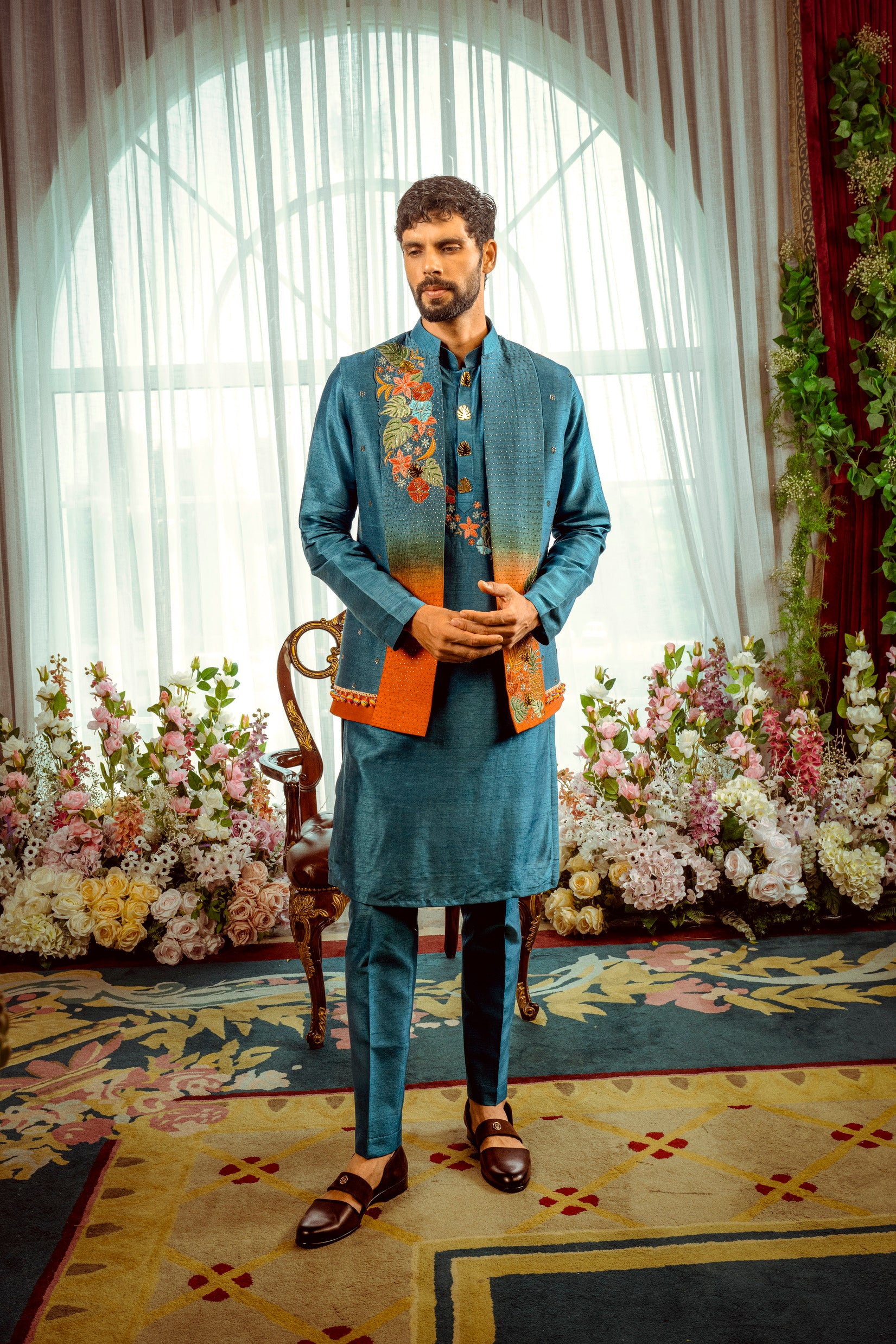 Buy Designer Ethnic Ombre Bloom Kurta Koti Set for Men Online – Premium ...